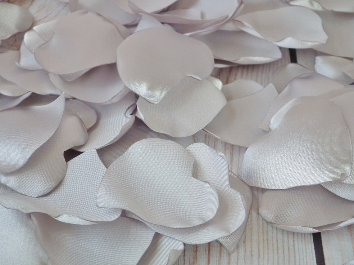 Heart Shaped Silver Satin Rose Petals Wedding Aisle - Etsy