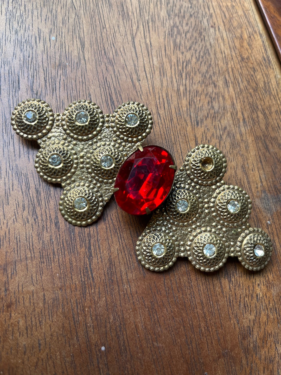 Vintage Broach Gold Diamond Ruby Flashy Costume Jewelry Pin Occasion ...