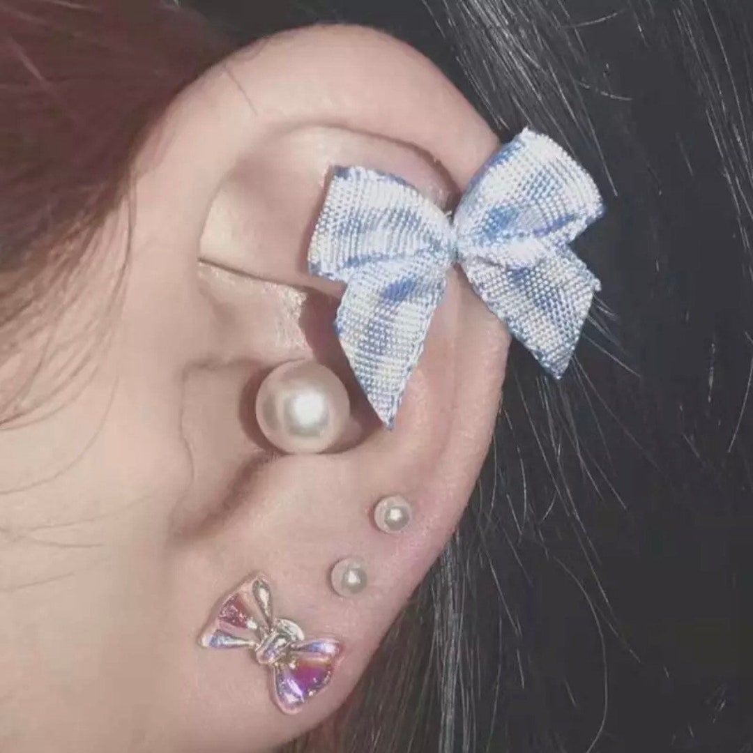 Cutest Gingham Bow Titanium Piercing, Cute Piercings, 16 Gauge ...