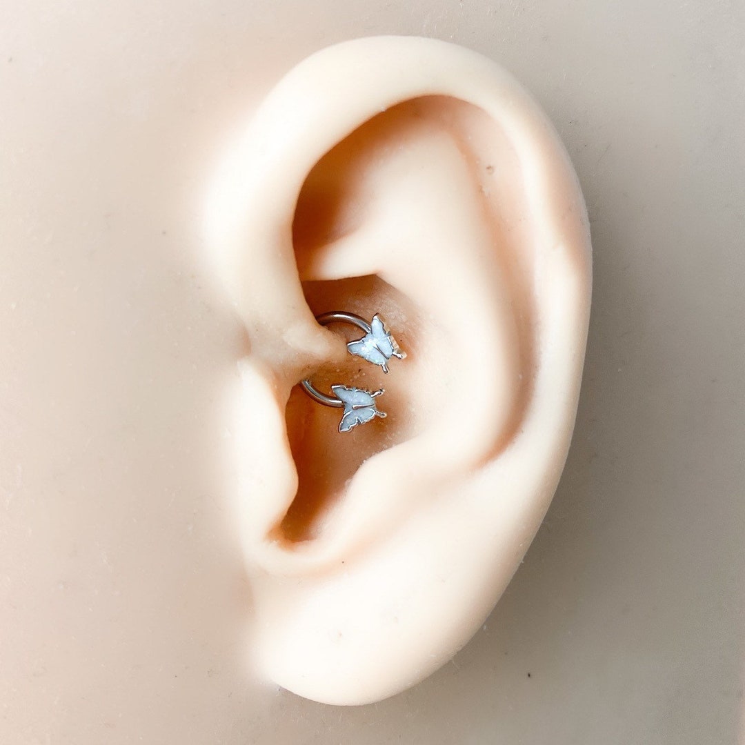 16g Mini Butterflies Stainless Steel Daith Hoop, Elegant Cute Daith ...