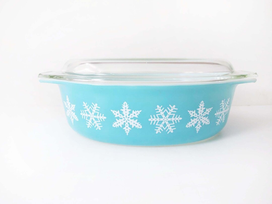 Vintage Pyrex Blue Snowflake Oval Casserole Dish With Glass Lid 045 2 1 ...