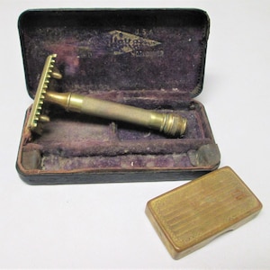 Vintage Gillette Early 1900’s Style Safety Razor, With Storage Case - Etsy