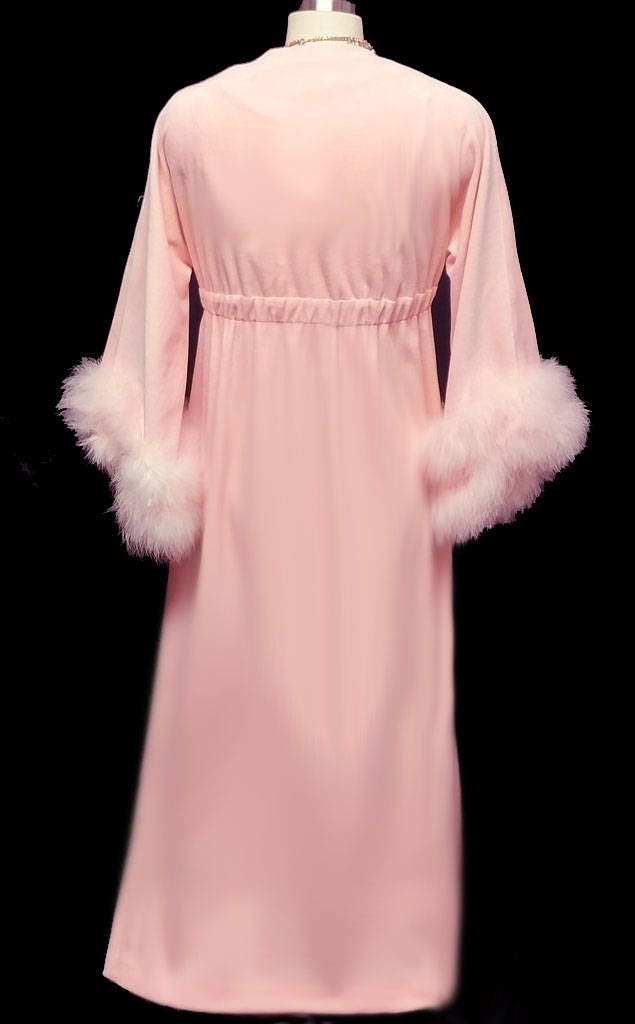 Vintage Saks Fifth Avenue Pink Marabou Velour Dressing Gown Robe ...