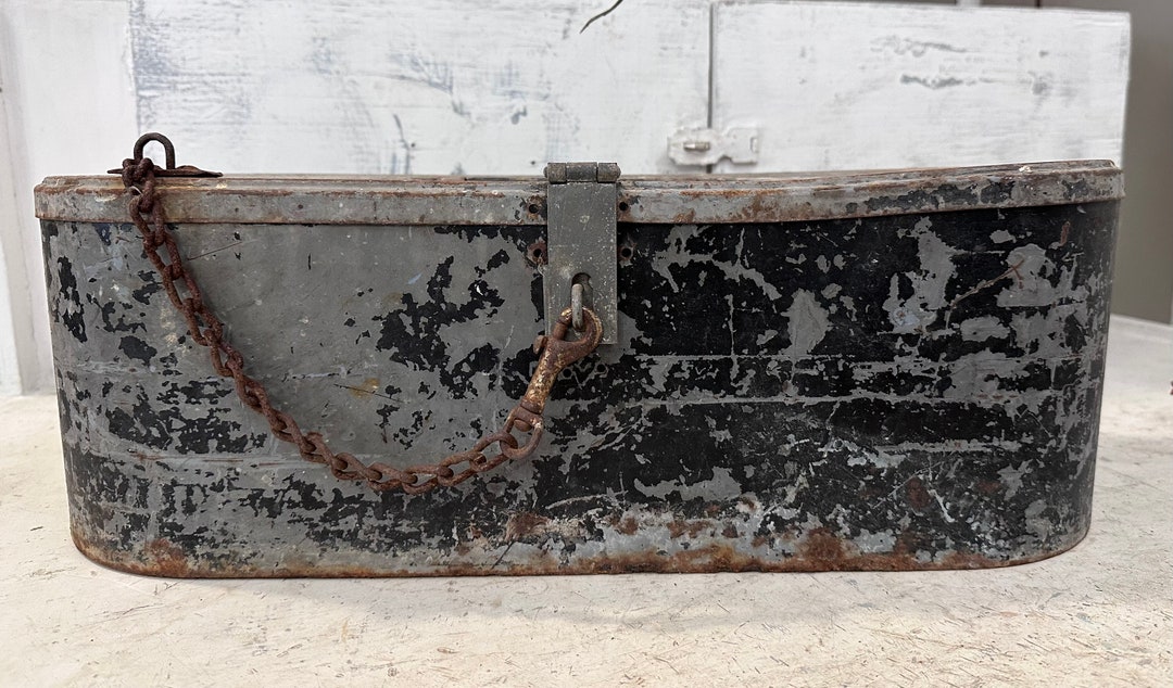 Vintage Metal Toolbox / Old Metal Box / Antique Toolbox / Metal Storage ...