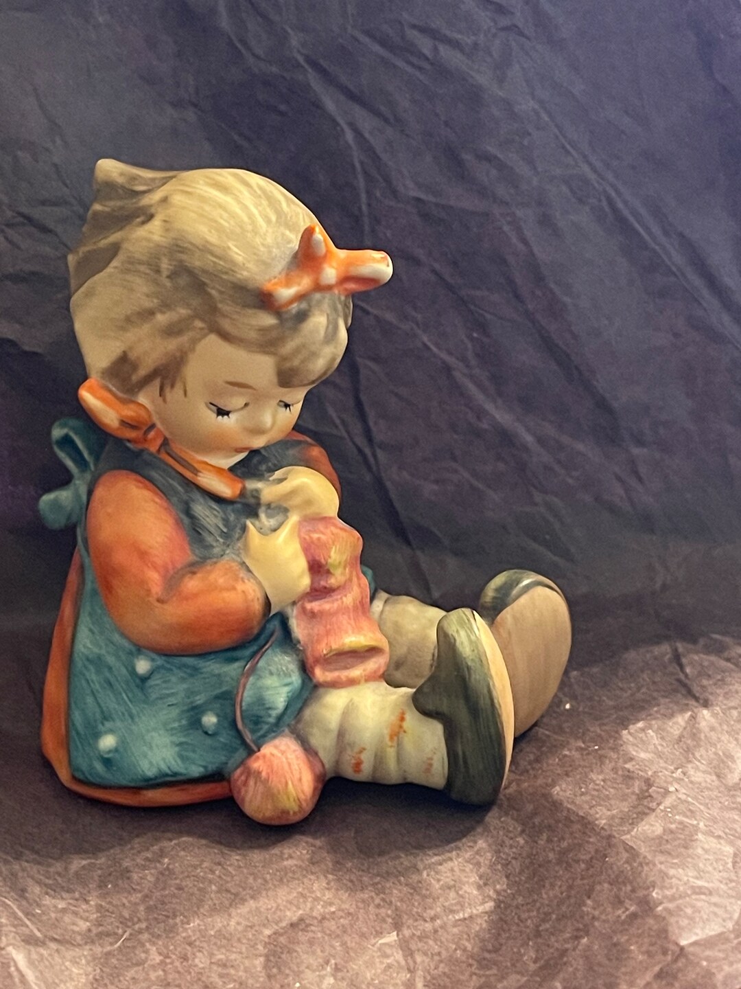HUMMEL Figurine “knit One, Purl One” #432 Three Inches Tall - Etsy