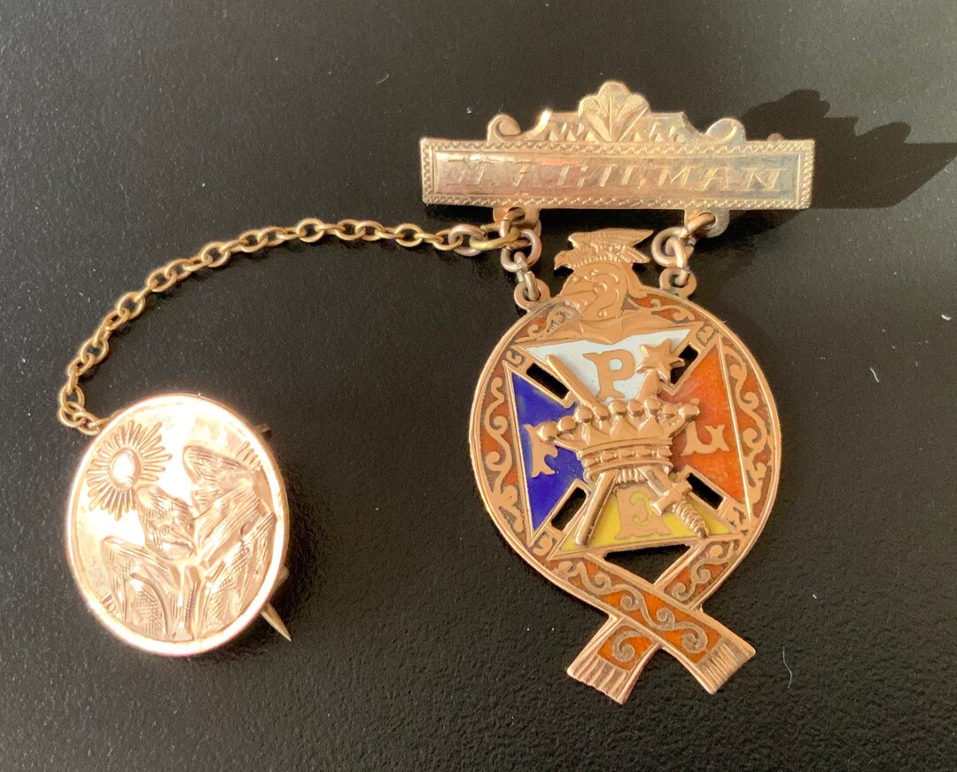 Antique Gold Filled and Enamel Knights of Pythias Pin Set - Etsy