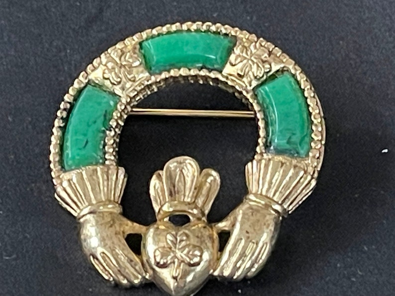 Vintage 1980s Soldor Claddagh Pin Costume Jewelry Celtic Irish ...
