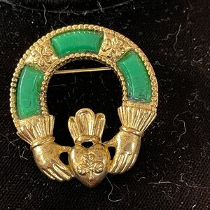 Vintage 1980s Soldor Claddagh Pin Costume Jewelry Celtic Irish ...