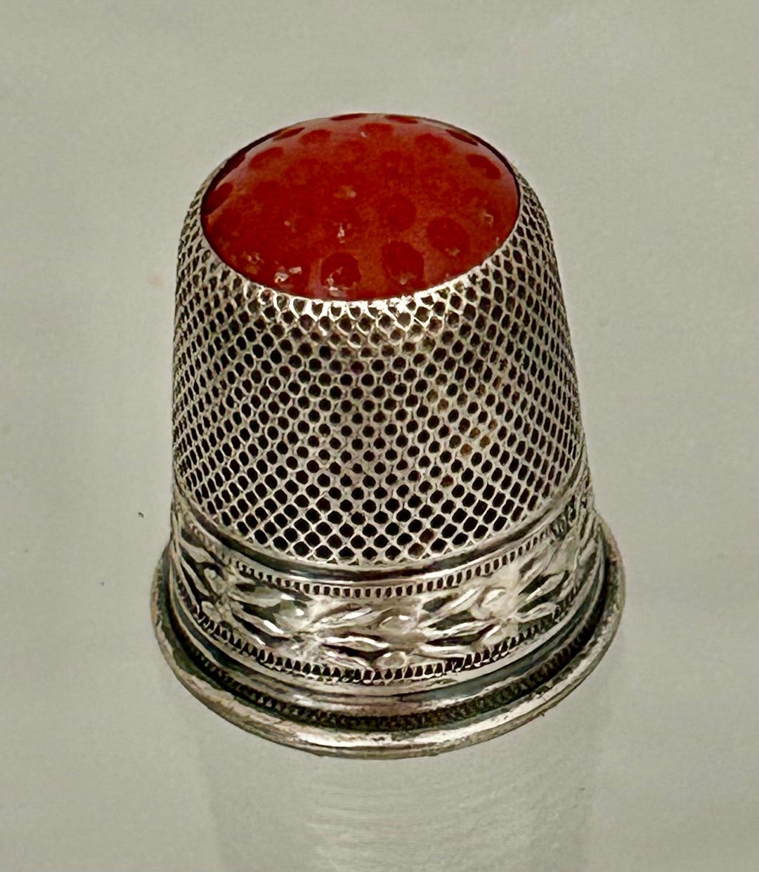 Vintage Hammered Silver Thimble Red Glass Carnelian Stone Crown Top - Etsy