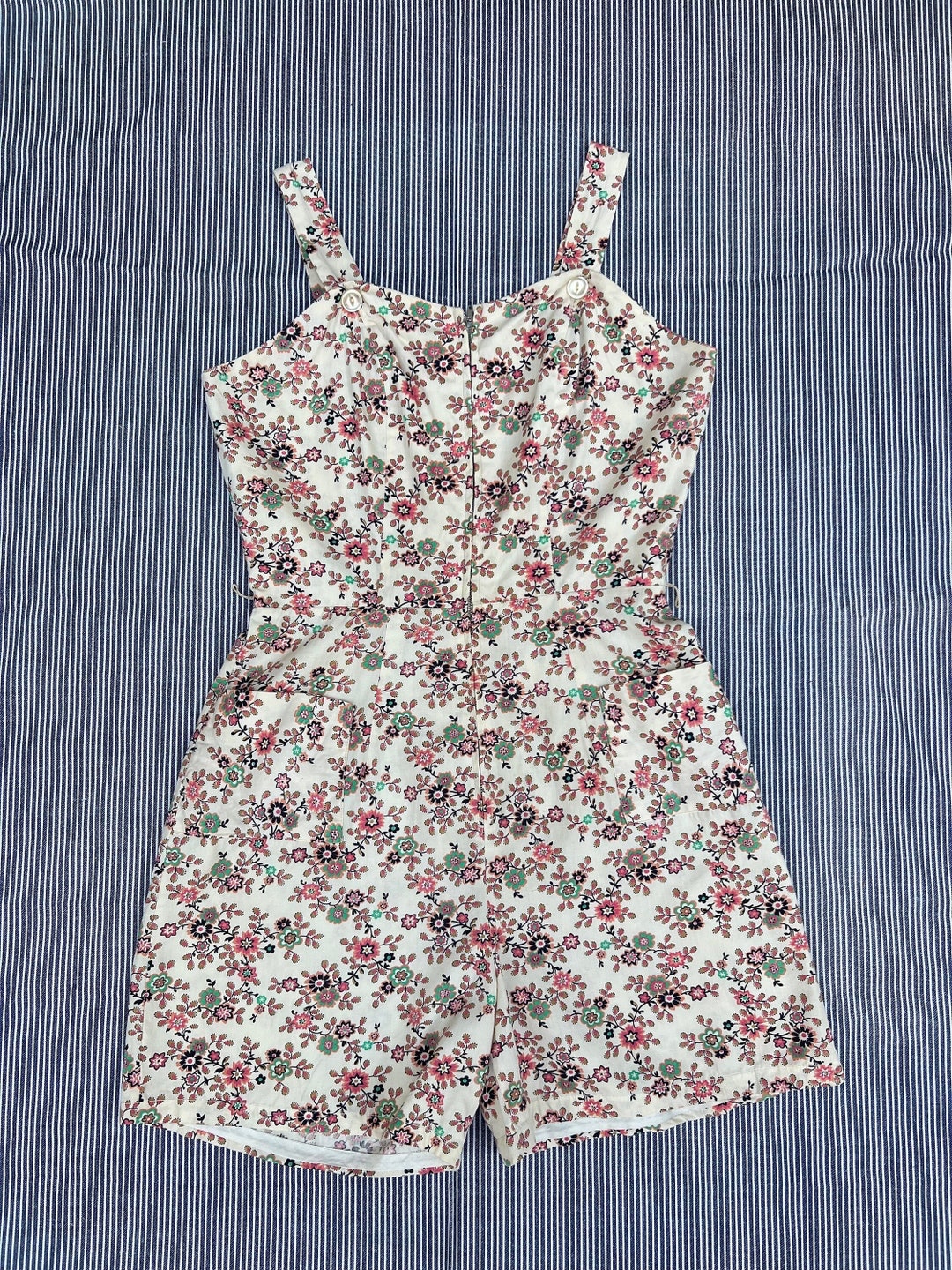 1950s Cream Floral Zip Front Romper // Med // Vintage 40s 50s Pin up ...