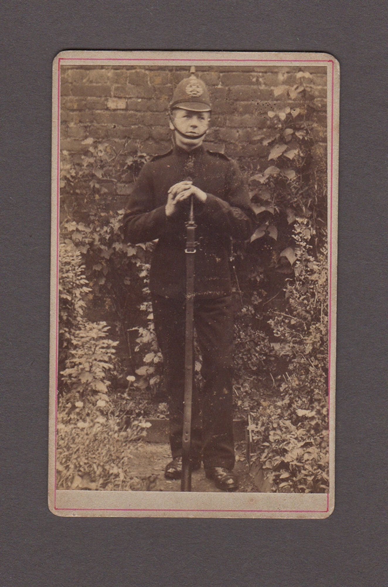CDV of a British Soldier With a Rifle - Etsy