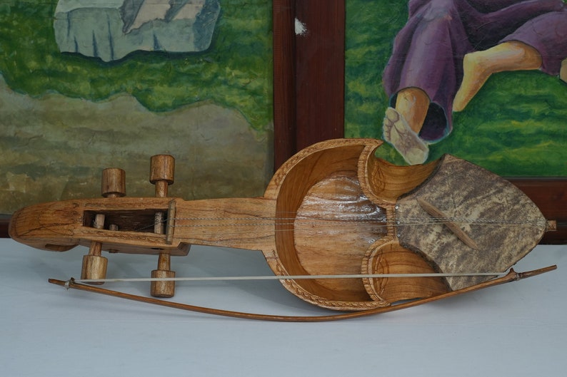 Hand-carved Nepali Sarangi Traditional Stringed Instrument for Music ...