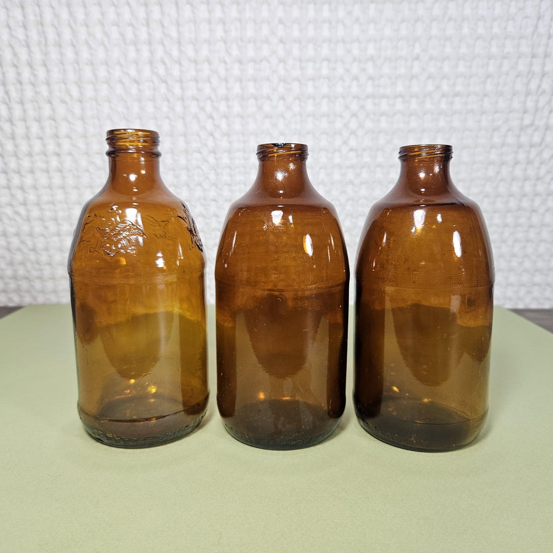 Vintage Set of Three Amber Glass Beer Bottles Budweiser Anheuser Busch ...