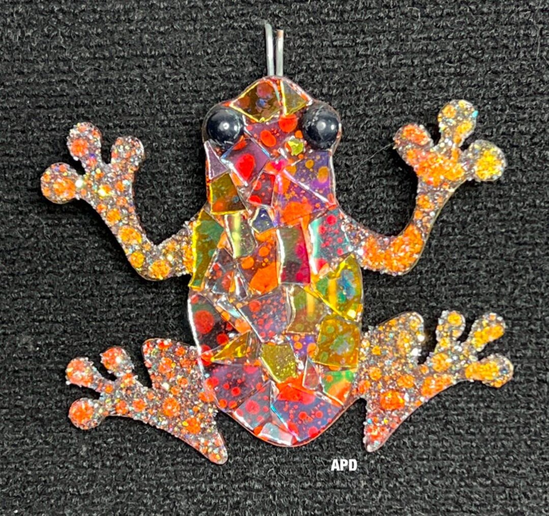 Frog.. APD.. Wall Hanging.. Wall Art.. Suncatcher.. Pool Decor.. Patio ...