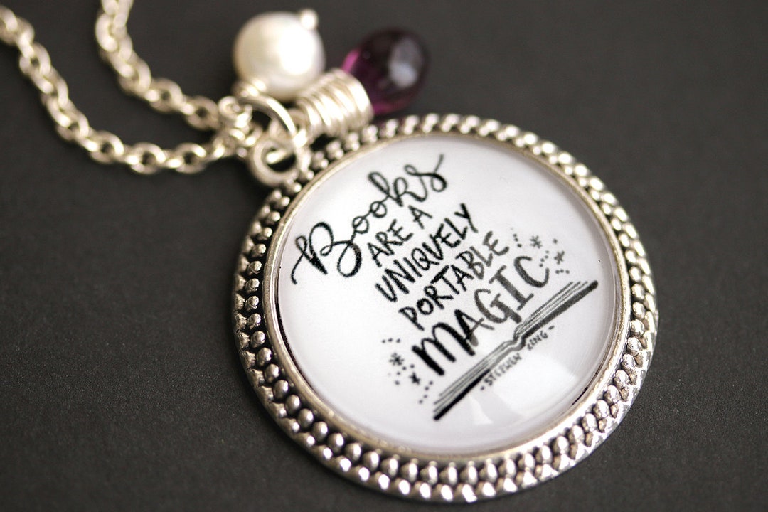Collar de cotización de libros. Collar Book Lover con Lágrima de Vidrio ...