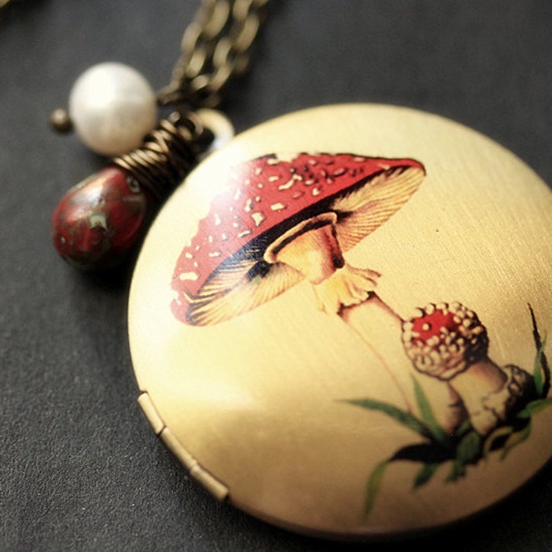 Mushroom Stool - Etsy