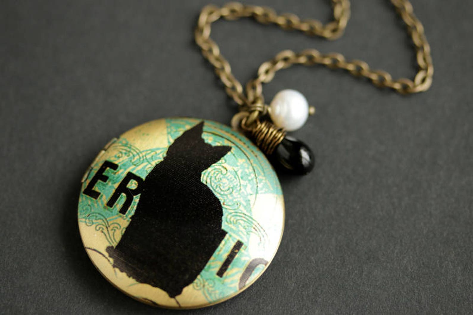 Vintage Cat Locket Necklace. Black Cat Necklace With Black - Etsy