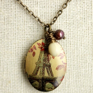 Eiffel Tower Locket Necklace. Oval Locket. Paris Necklace With - Etsy