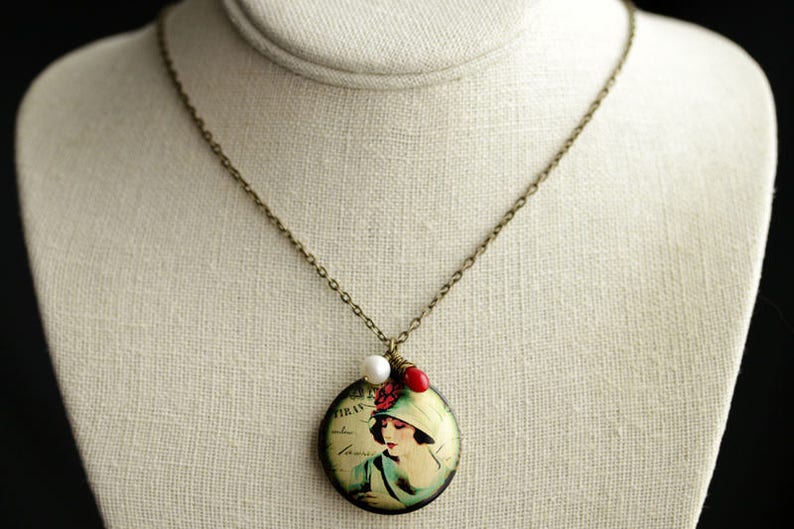 1920s Woman Locket Necklace. Vintage Lady Necklace With Red Coral ...