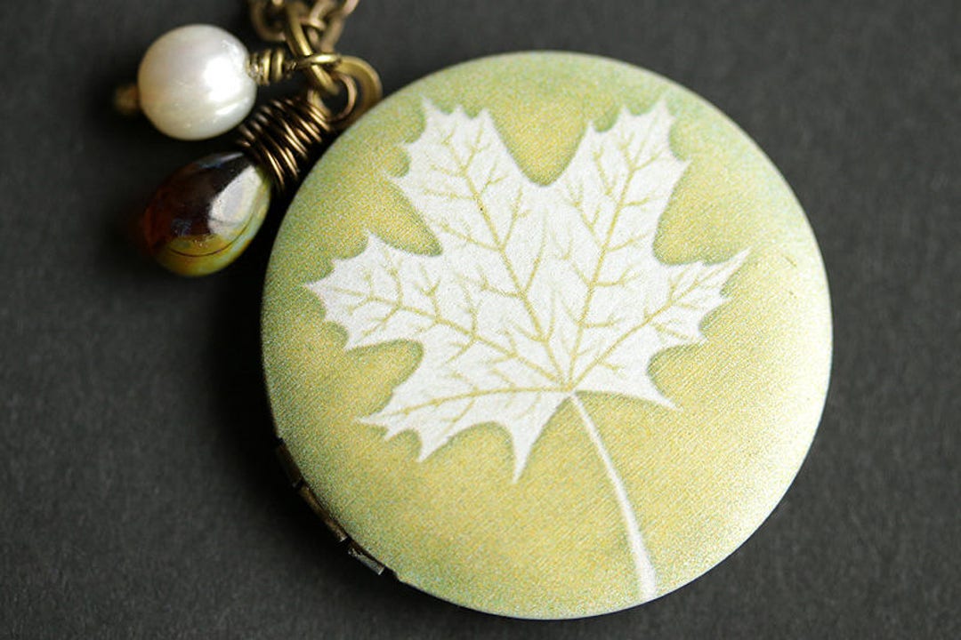 Maple Leaf Locket Necklace. Green Necklace. Green Leaf Necklace With ...