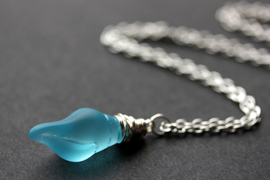 Conch Shell Necklace. Pacific Blue Seaglass Necklace. - Etsy