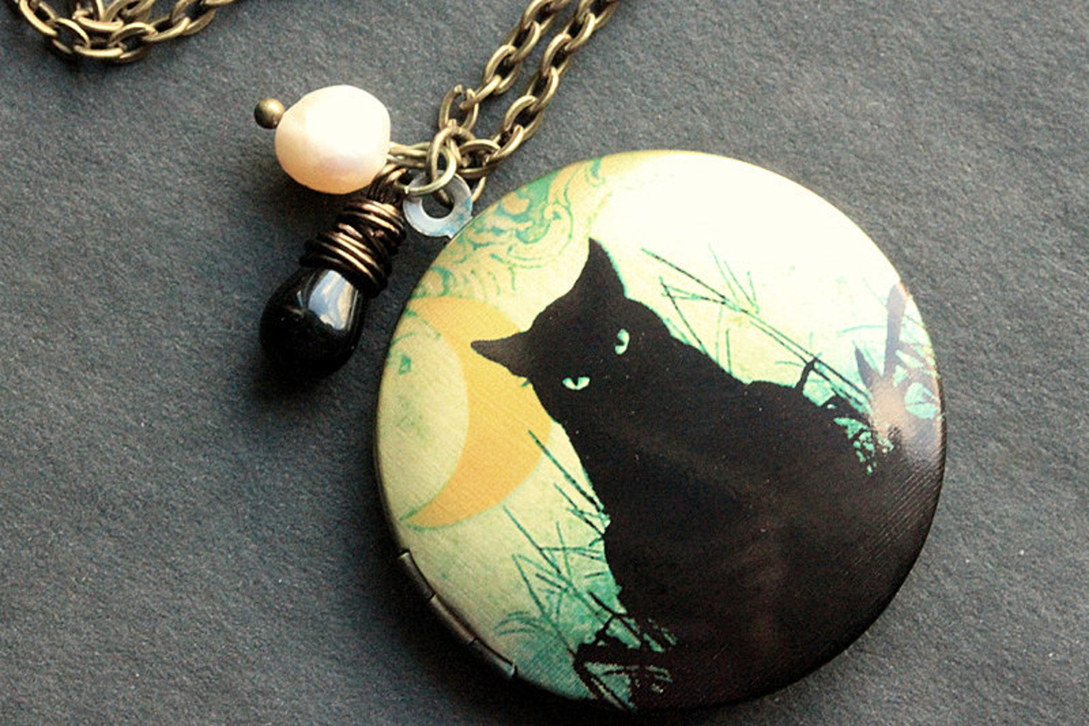 Cat Locket Necklace. Black Cat Necklace With Black Teardrop | Etsy