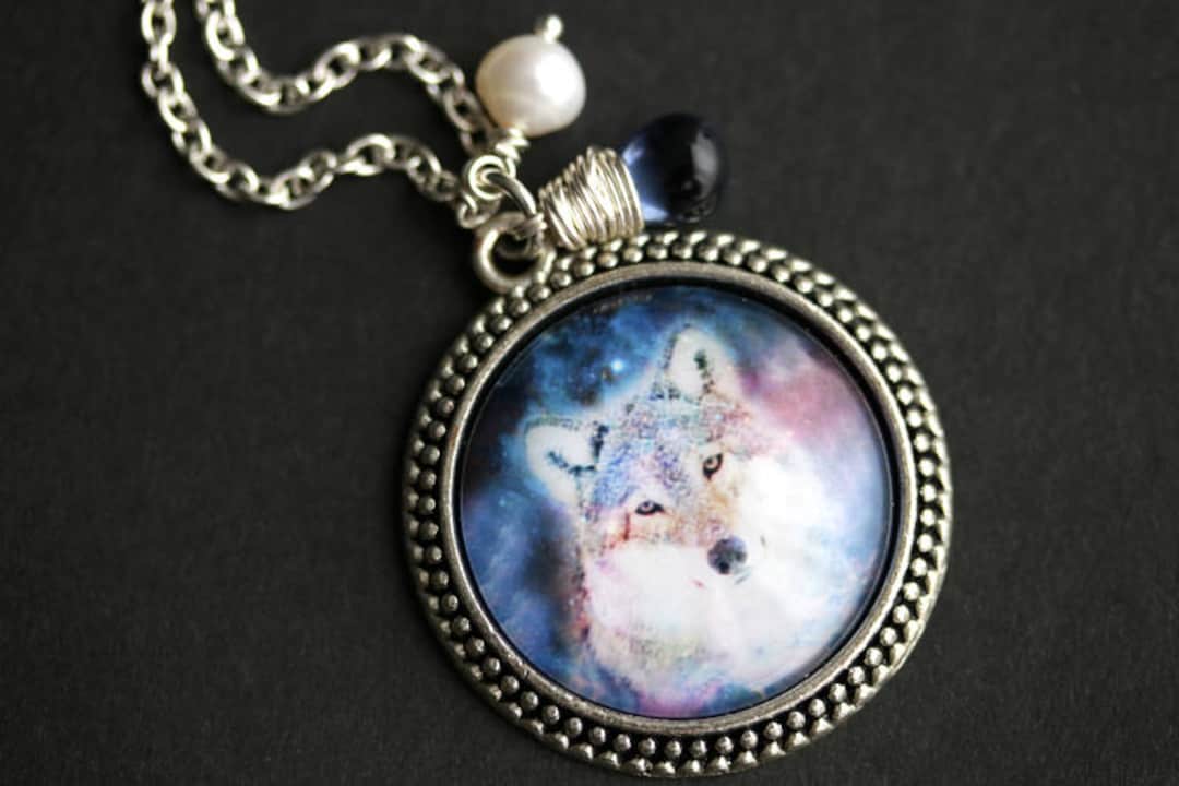 Woodland Wolf Necklace. Winter Wolf Pendant With Fresh Water Pearl and ...