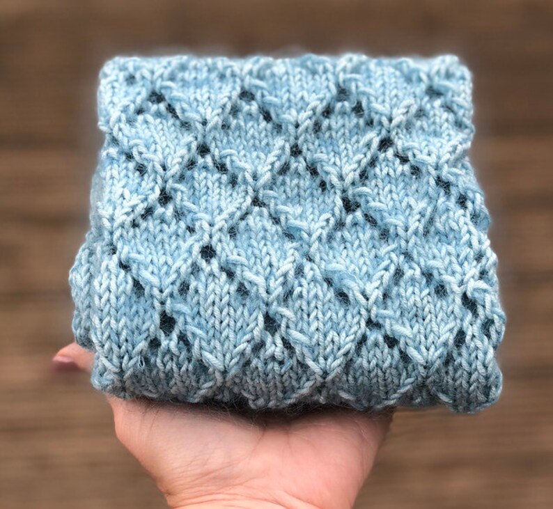 KNITTING PATTERN** Cowl Diamond Lace Knitting Pattern Textured Cowl ...
