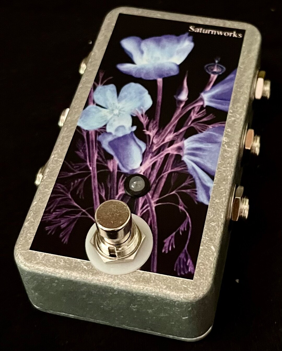 Saturnworks Front of the Amp / Effects Loop Switch Pedal With Neutrik ...