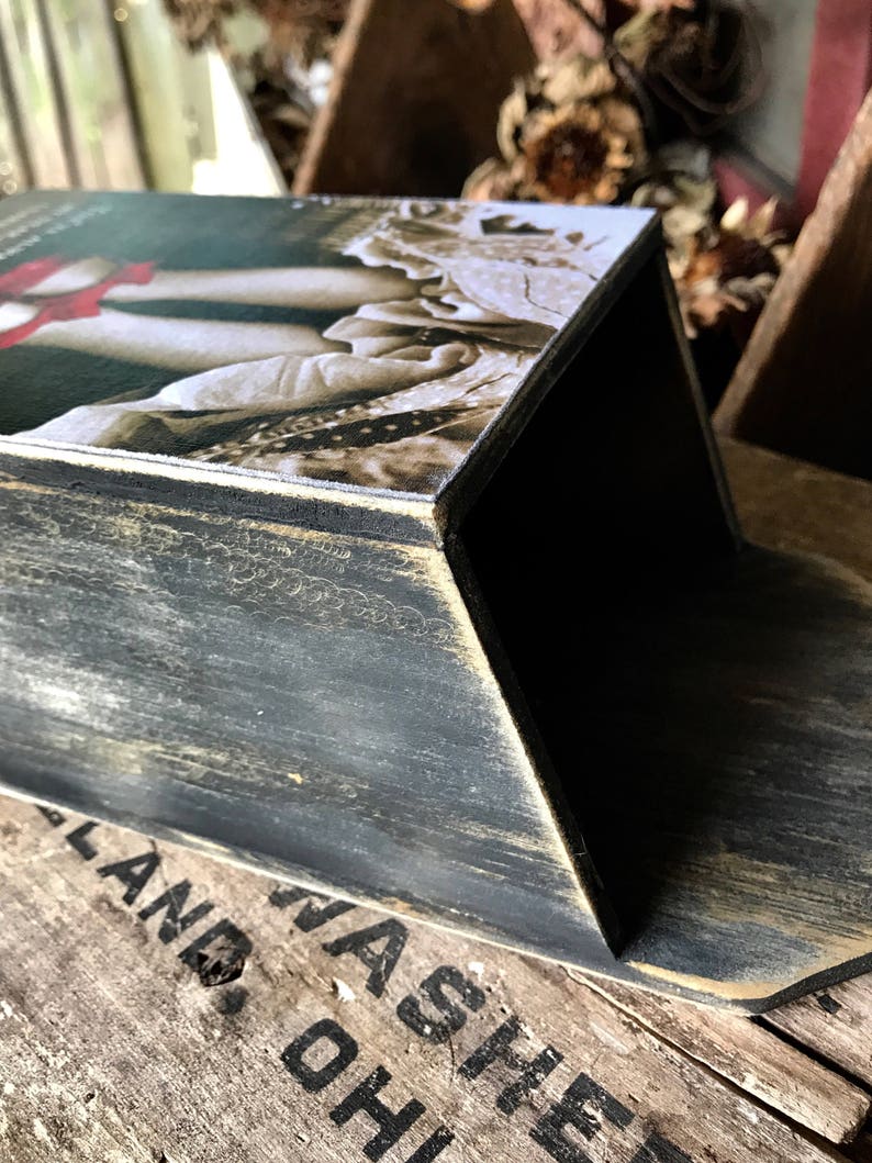 Wooden Box / Featuring Beautiful Wizard Of Oz Artwork / | Etsy