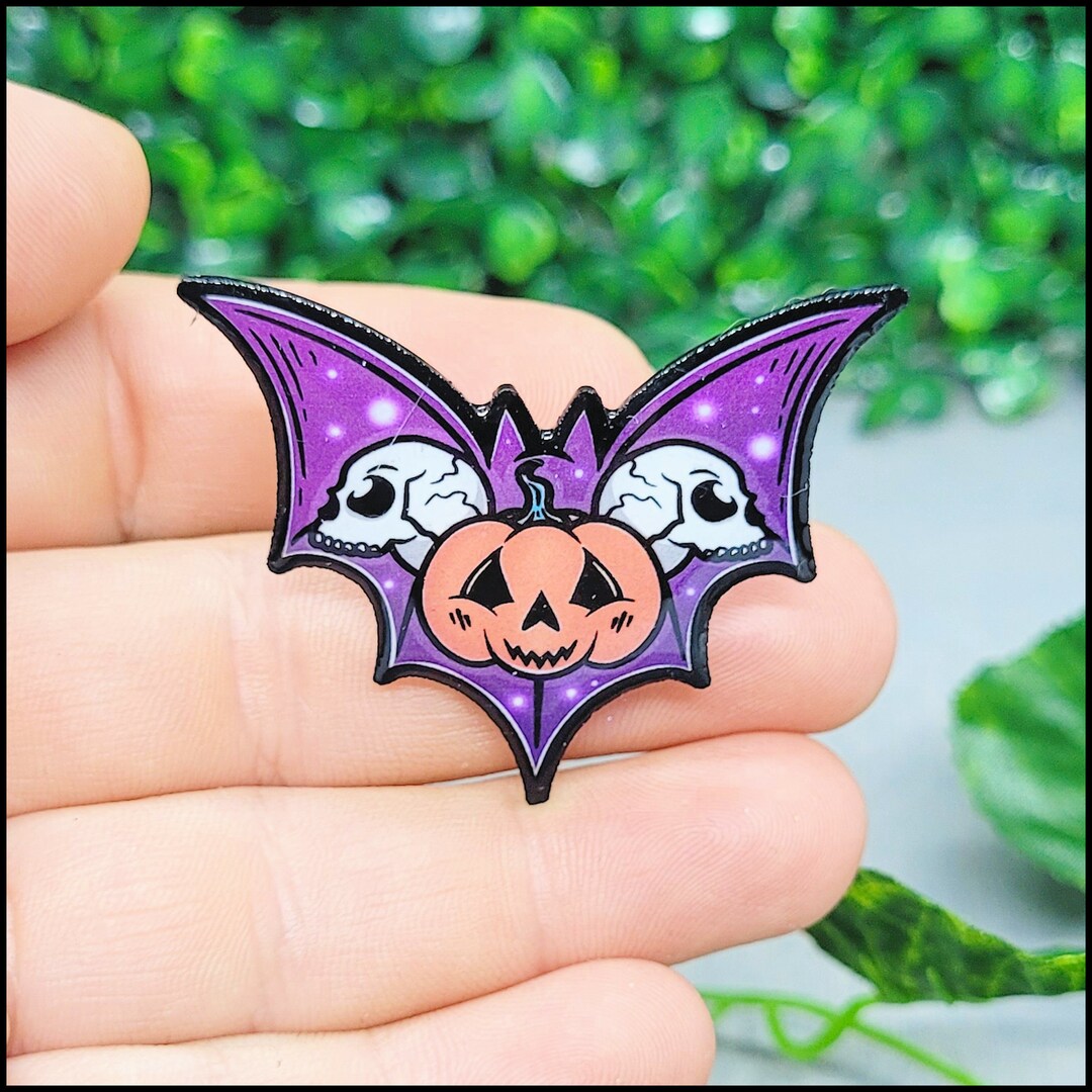 HALLOWEEN BAT Pin Halloween Bat Skulls Pumpkin Spooky - Etsy