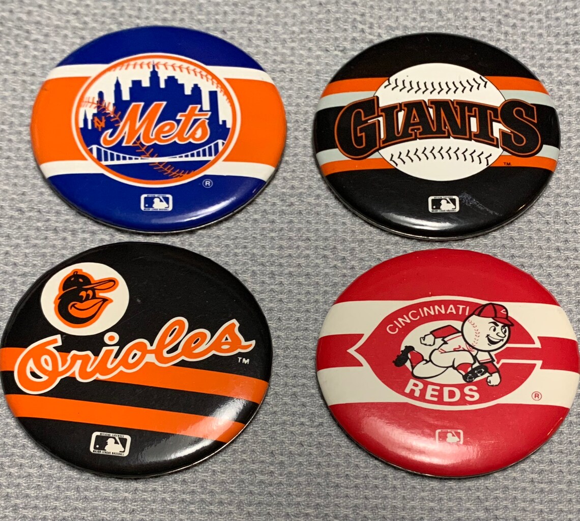 Vintage MLB Baseball Pinback Buttons 1980s - Padres Red Orioles Mets ...