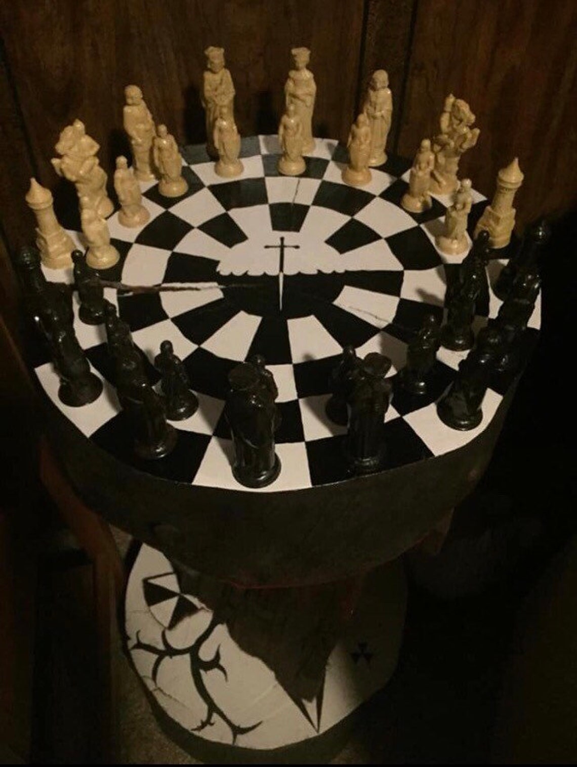 King Arthur’s Round Chess Table - Etsy