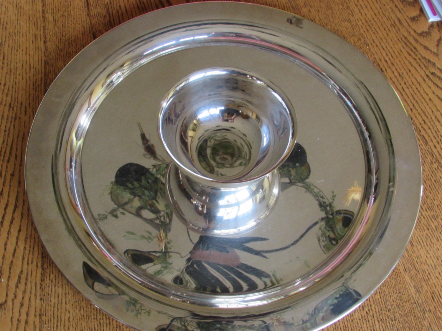 Oneida Silversmiths Silverplate Platter, Chip Bowl, and Six Plates in ...