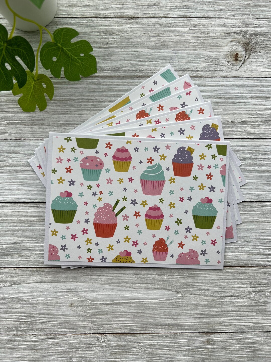 Note Cards Set of 6 ~ Birthday Party ~ Cupcakes ~ Blank Thank You ...