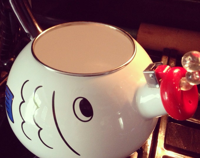 Adorable Vintage Kamenstein Fish Tea Kettle With Bubbles on Spout - Etsy