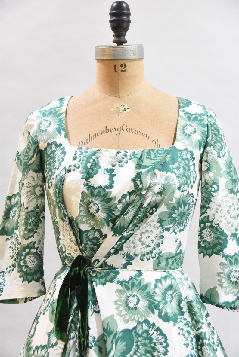 1950s Yard Envy Dress - Etsy