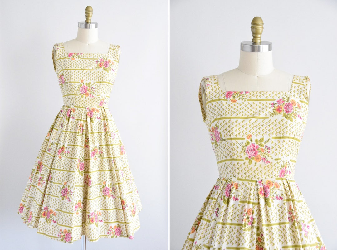 1950s Bloom in Spring Dress - Etsy
