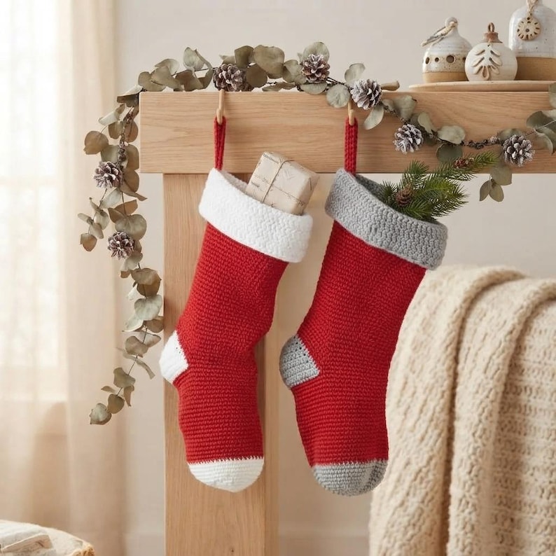 Crochet Christmas Stocking Pattern, Beginner Friendly Holiday Decor ...