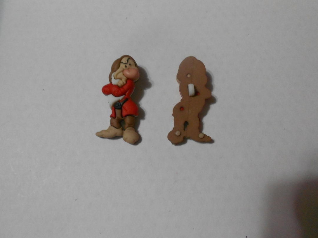 Novelty Button - GRUMPY #3 (from Snow White) 1 1/2" - Etsy