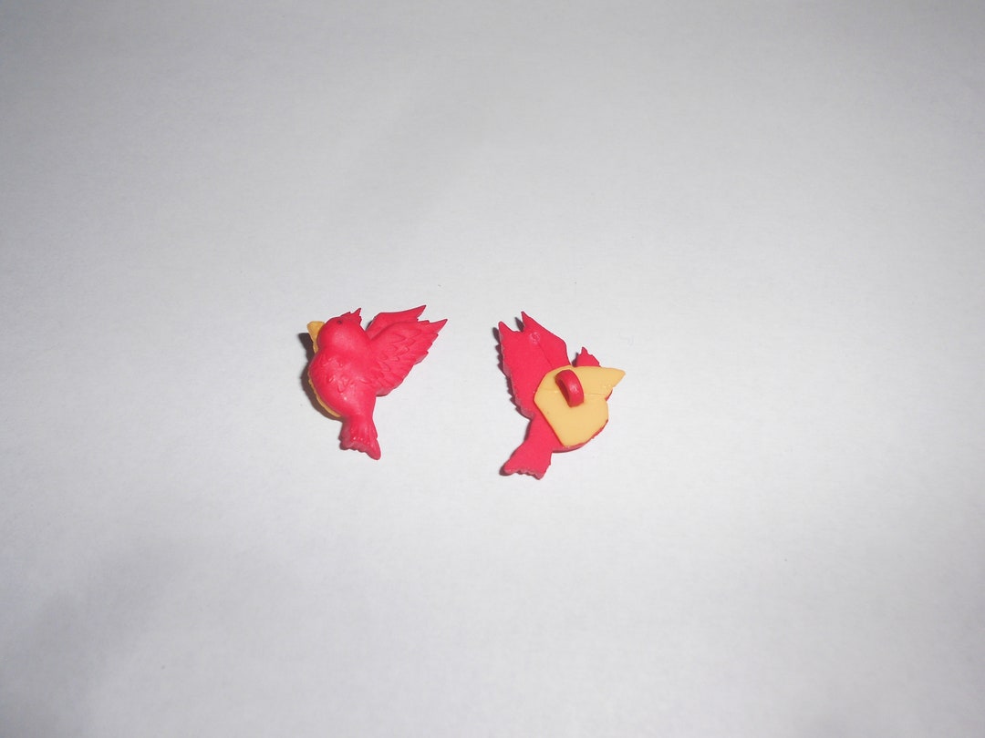Novelty Button - Flying Cardinal 1" - Etsy