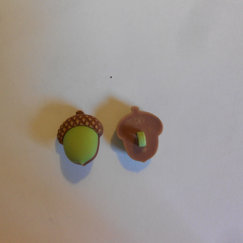 Acorn Button - Etsy