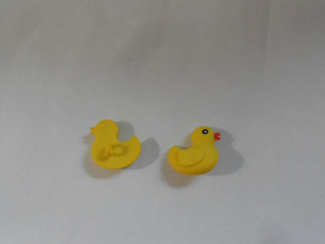 Novelty Button - RUBBER DUCK 7/8" - Etsy