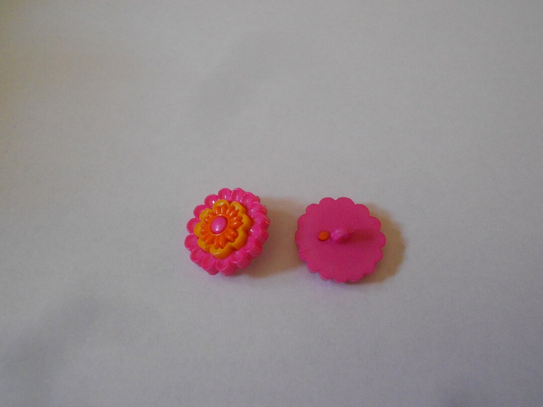 Novelty Button - FLORAL REVOLUTION - Pink 7/8" - Etsy