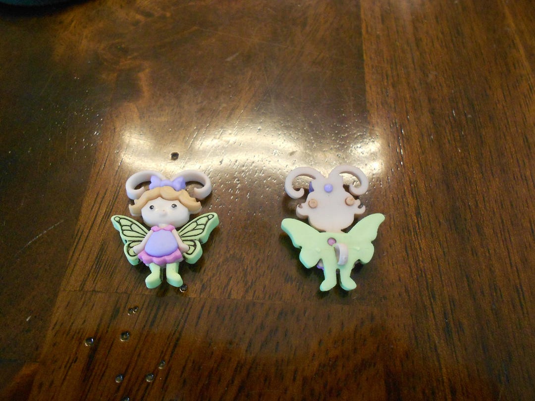 Novelty Button - FLUTTER BUG - Green Wings 1 1/4" - Etsy