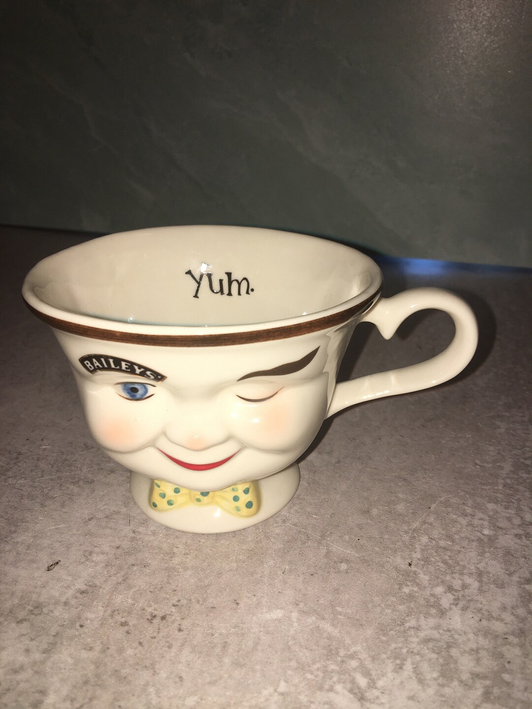 Vintage 1996 Limited Edition Baileys YUM WINKING FACE Cup Mug 6 Oz Euc ...