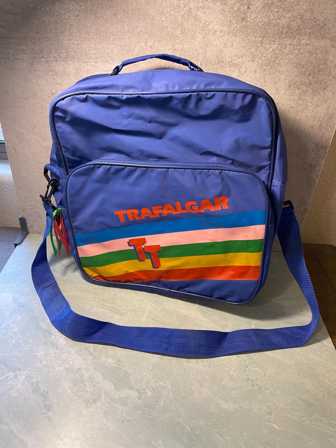 Vintage 80s Trafalgar Rainbow Carry on Bag Messenger Flight Bag Retro ...