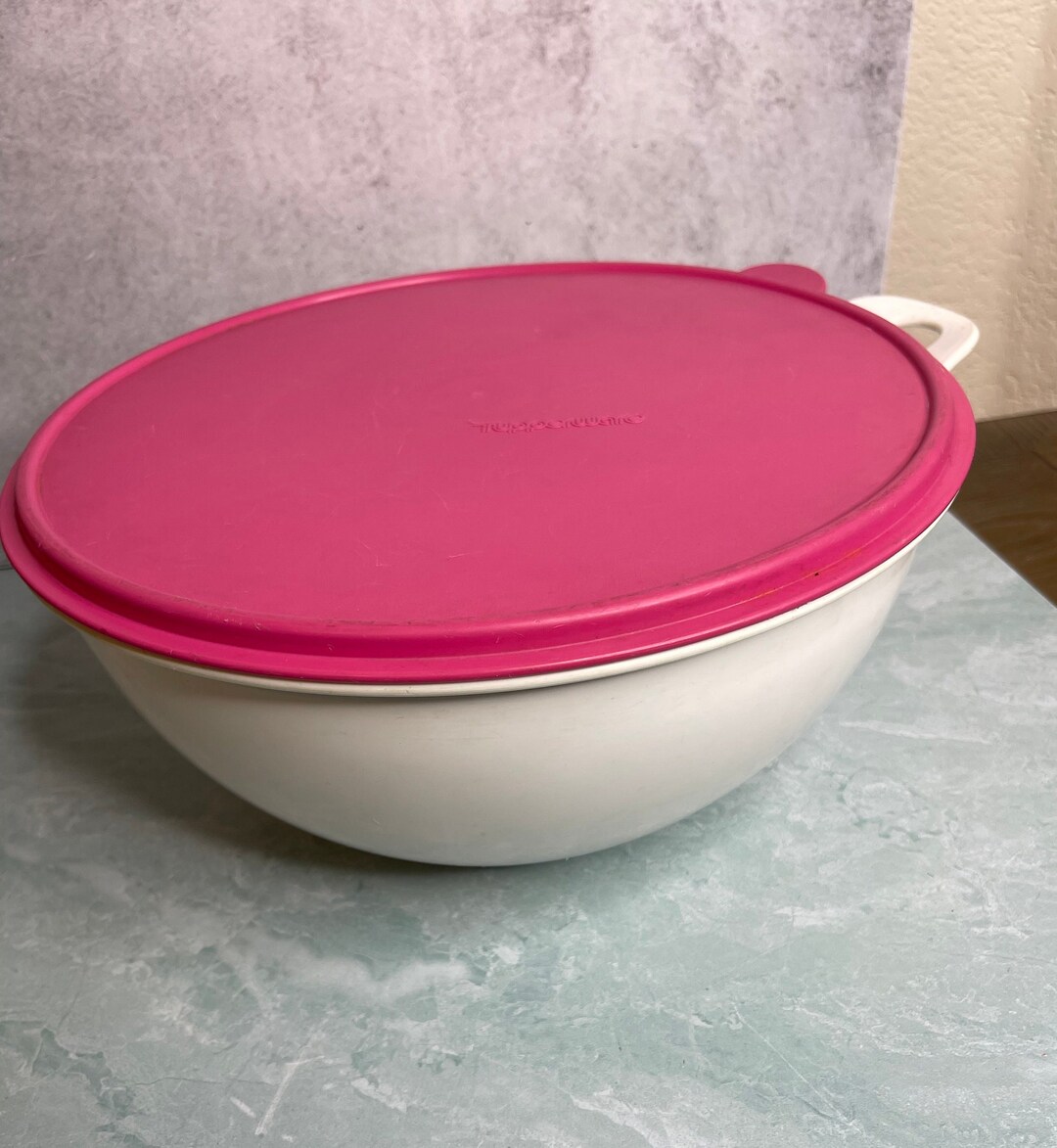 Vintage Tupperware HUGE Large Thatsa Bowl #2539A Pink Lid 32 Cups - Etsy