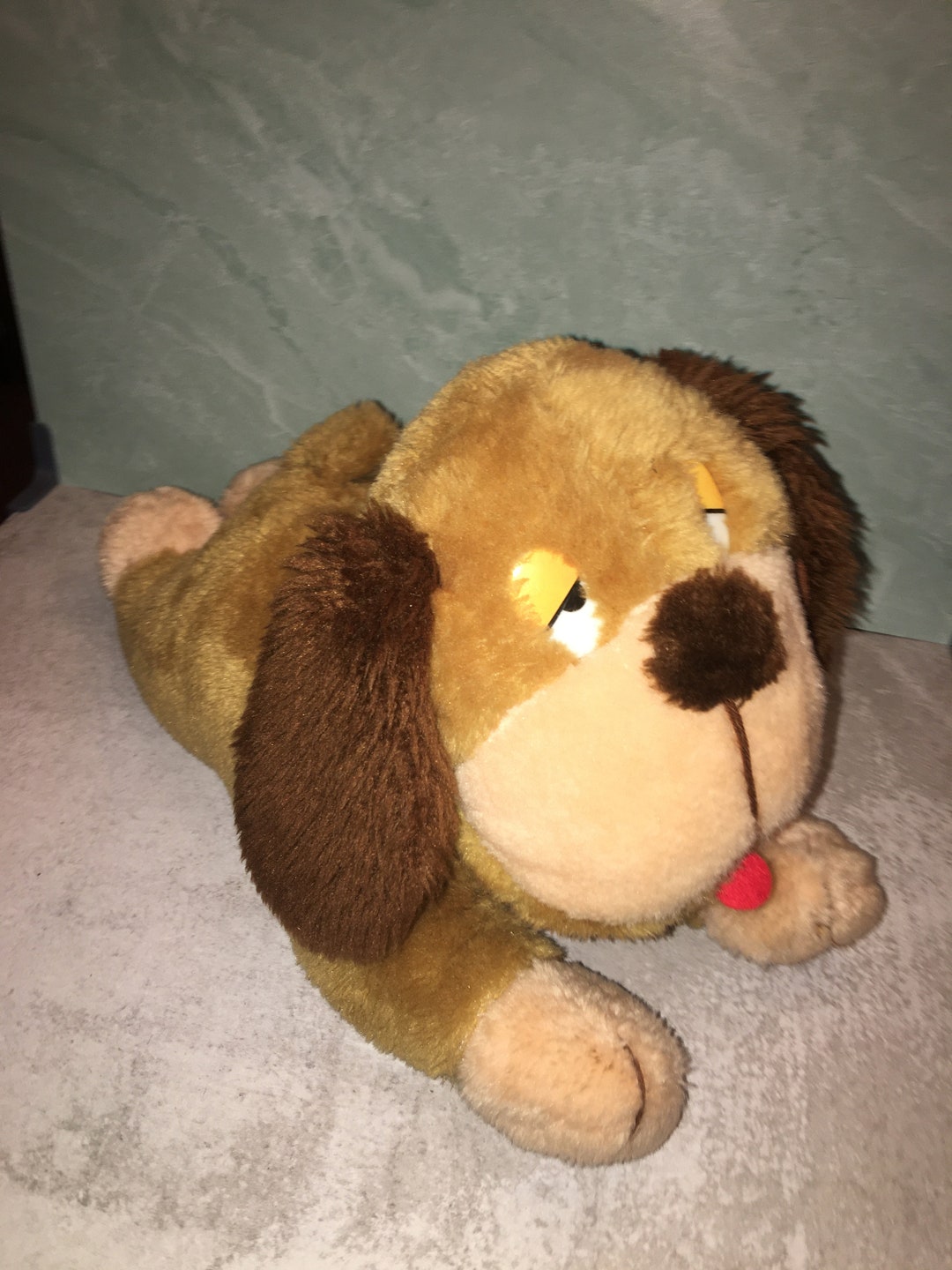 Vintage Dan Dee Imports Taiwan Droopy Sleepy Dog Plush Stuffed Animal ...