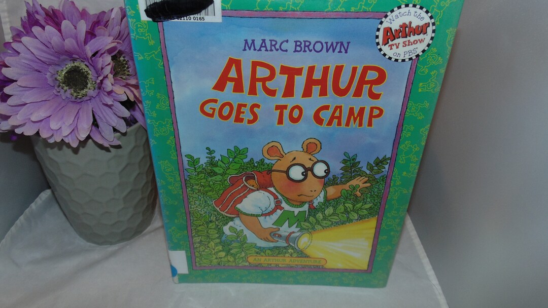 Vintage 1982 Arthur Goes to Camp HCDJ Book Marc Brown Little, Brown ...